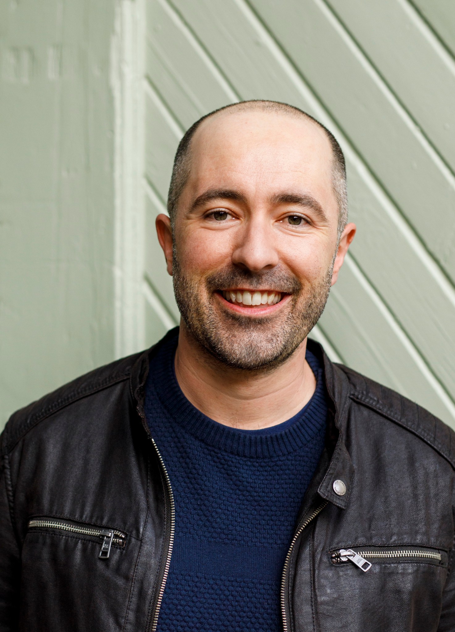 Bigfoot vs Yeti by James Foley - Good Reading